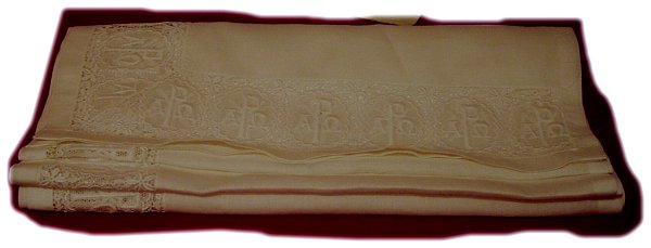 Altar cloth with Lace Inset