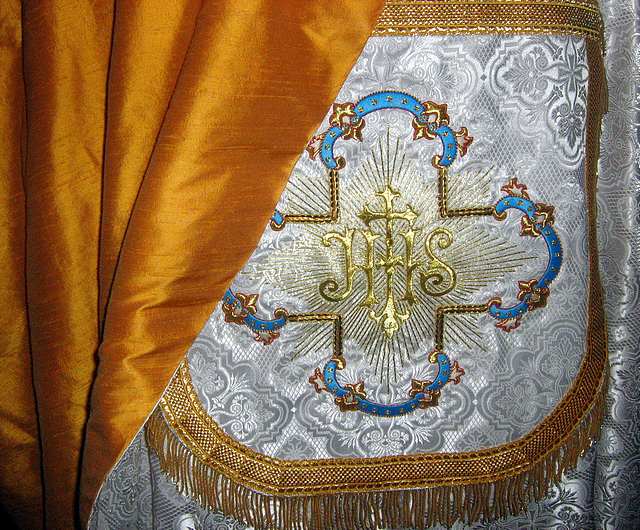 Stunning Traditonal design Marian themed Cope.